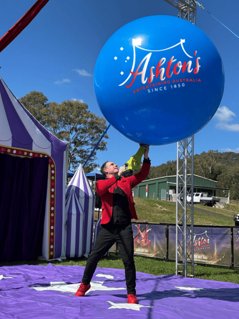 Outdoor Circus Shows – Ashton Entertainment